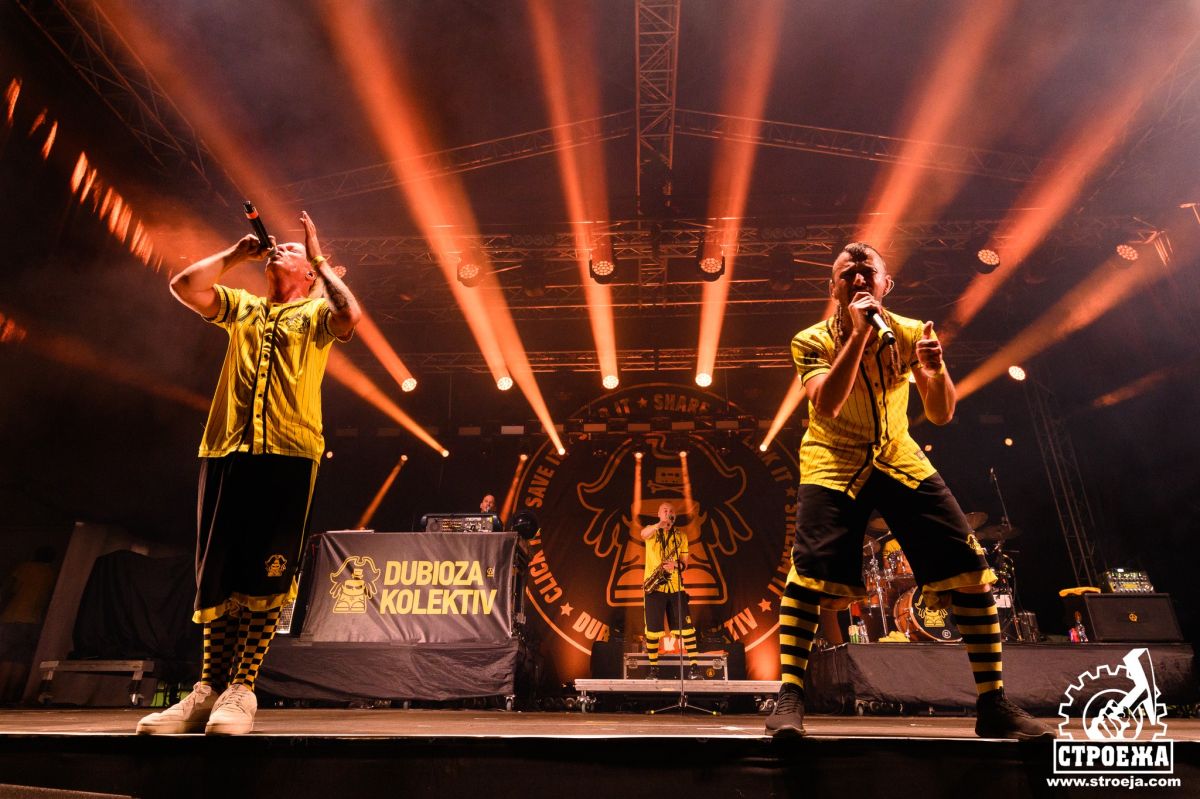 Dubioza Kolektiv nastupa u pulskoj Areni