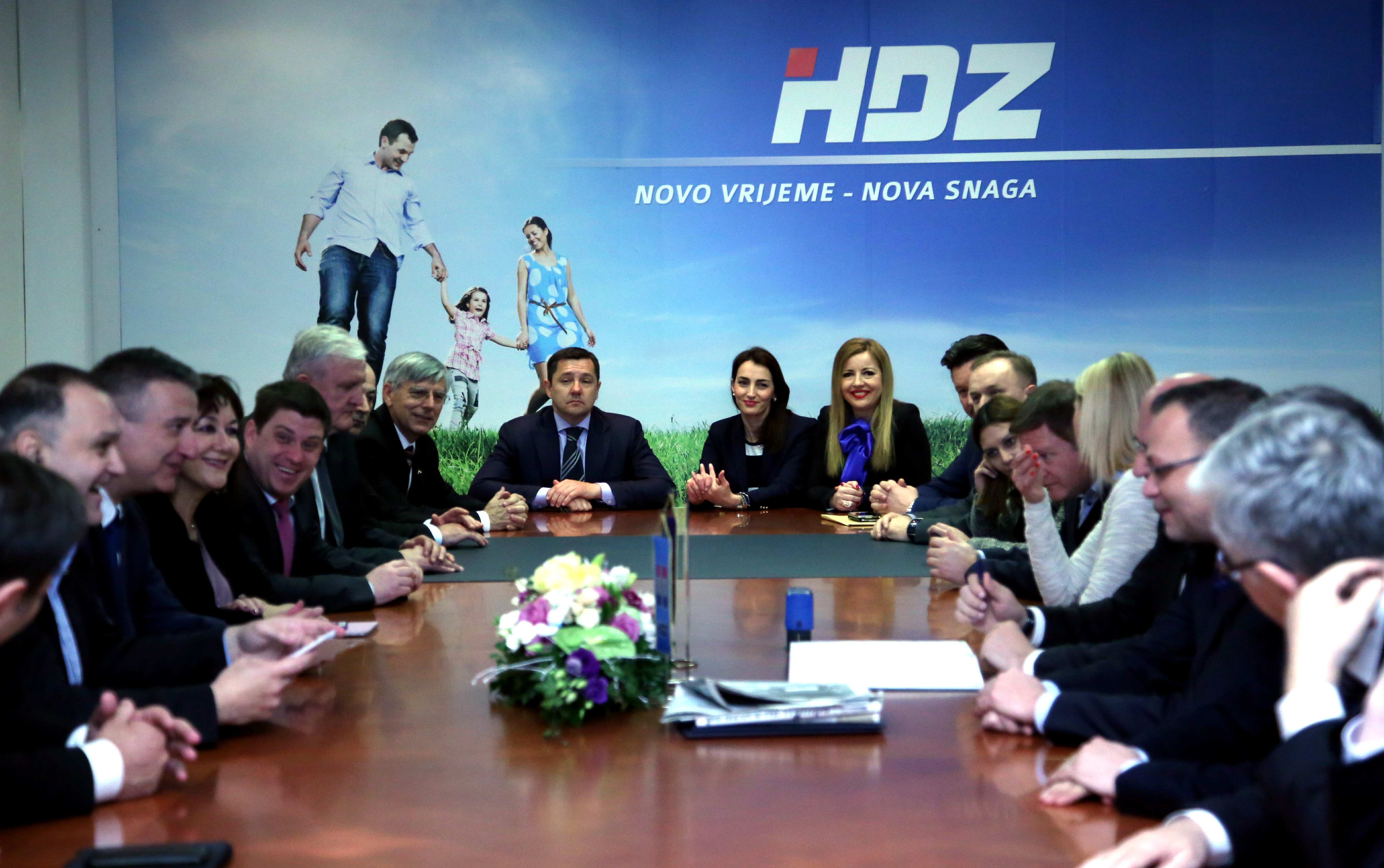 HDZ danas održava XVII. Opći sabor stranke i bira novo vodstvo stranke HDZ danas održava XVII. Opći sabor stranke i bira novo vodstvo stranke