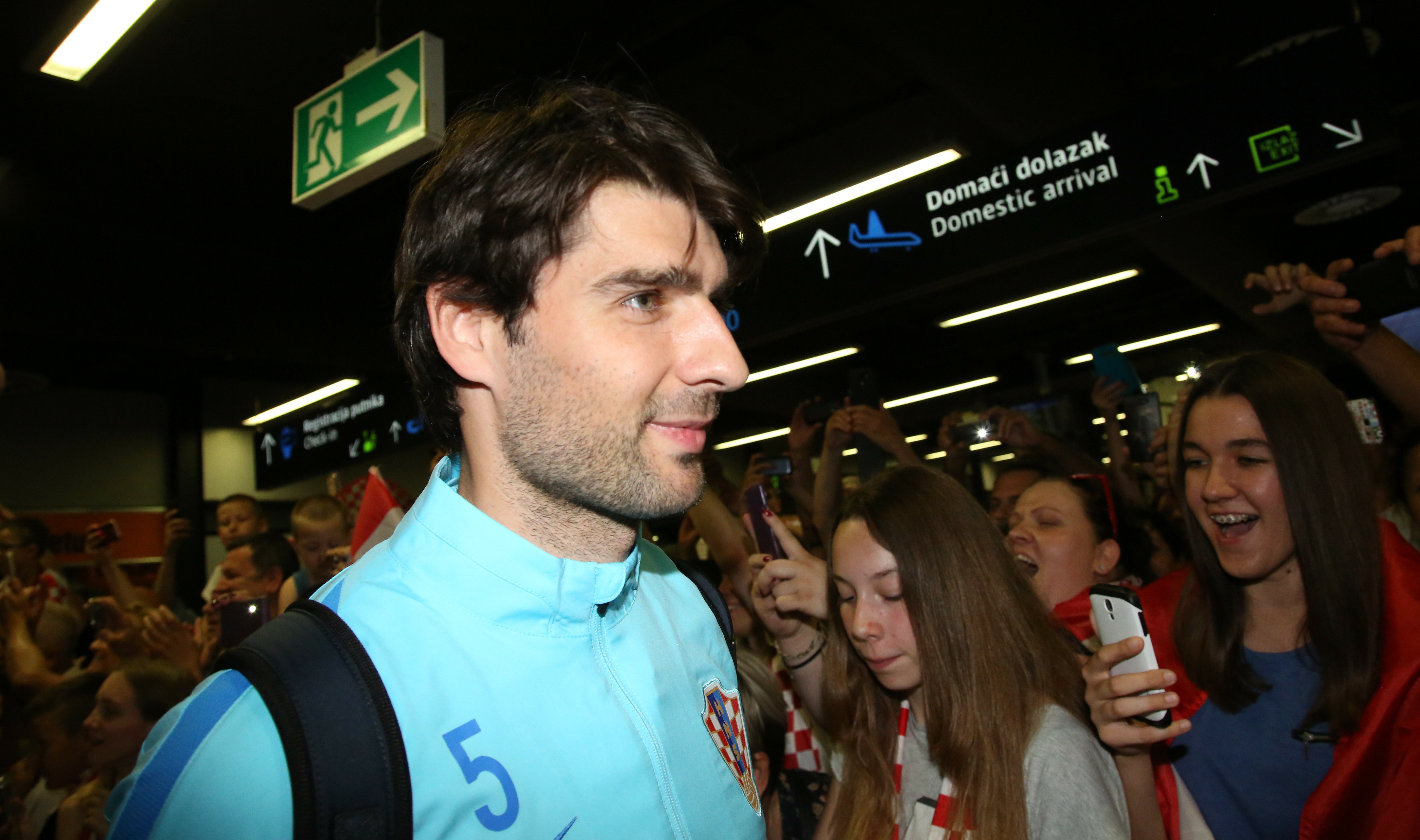 FOTO Navijači dočekali Vatrene i vratili im osmijeh na lica