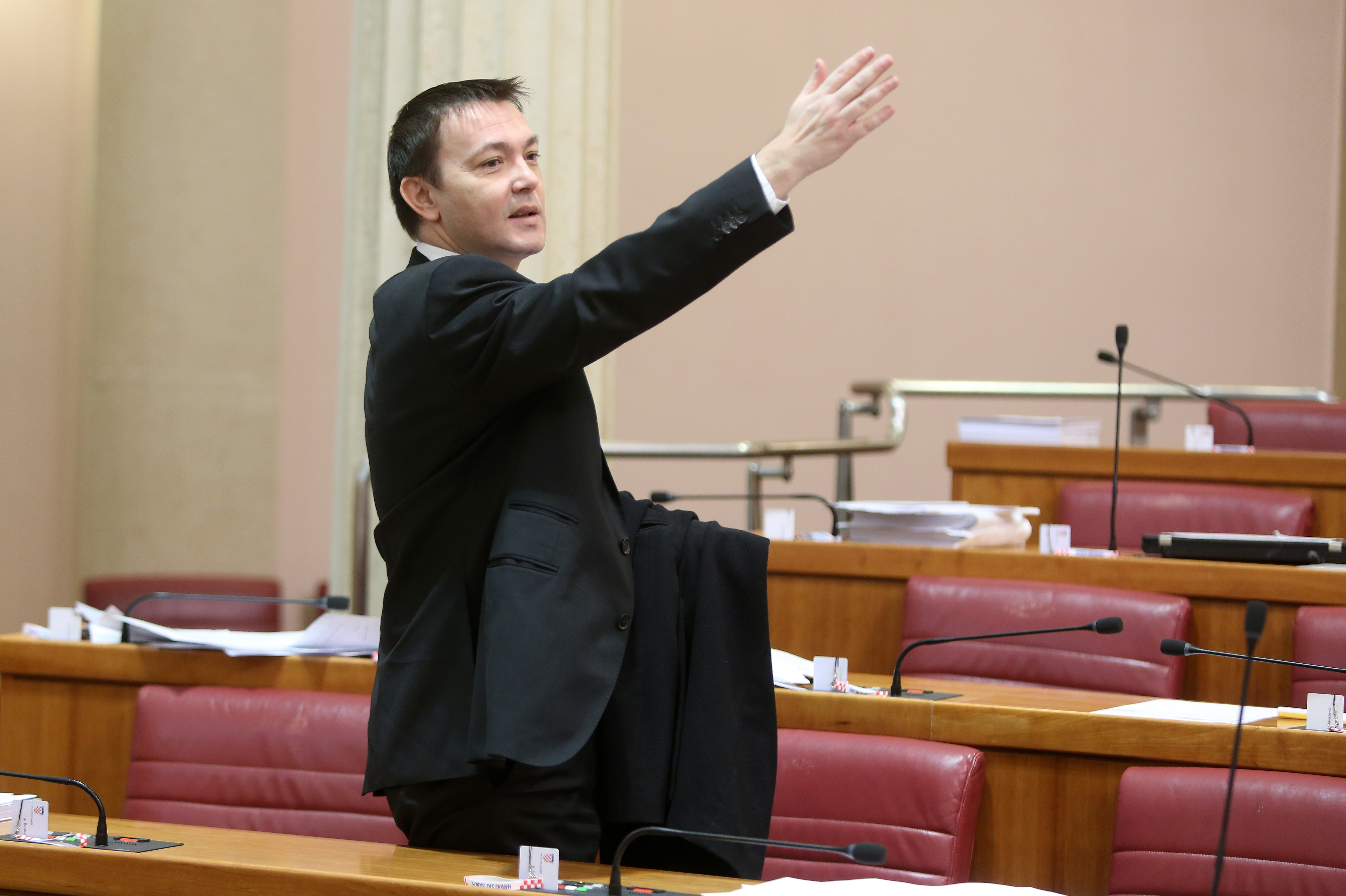 Arsen Bauk najvjerojatnije novi predsjednik Kluba zastupnika SDP-a