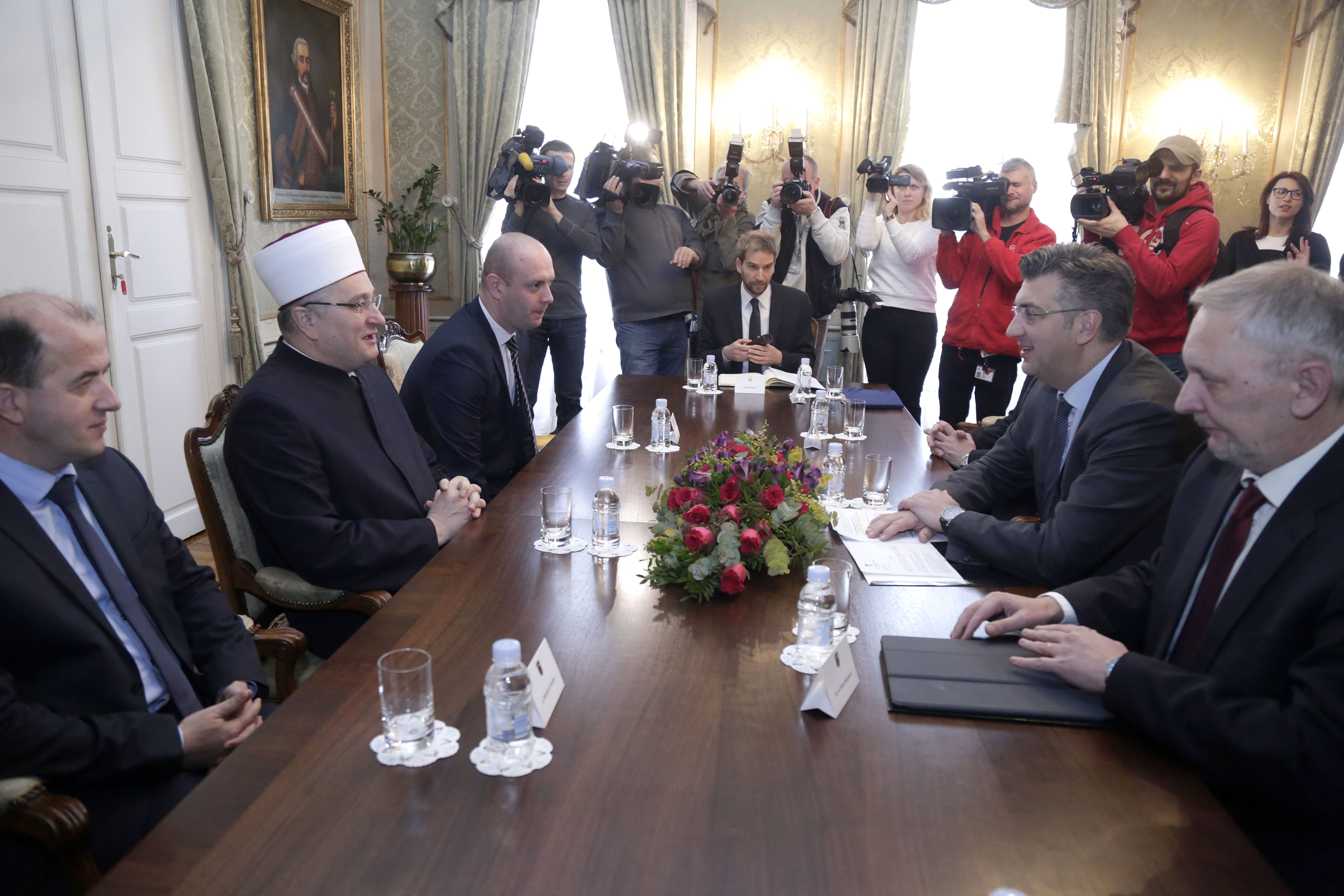 Premijer i muftija Hasanović o odnosima RH i Islamske zajednice