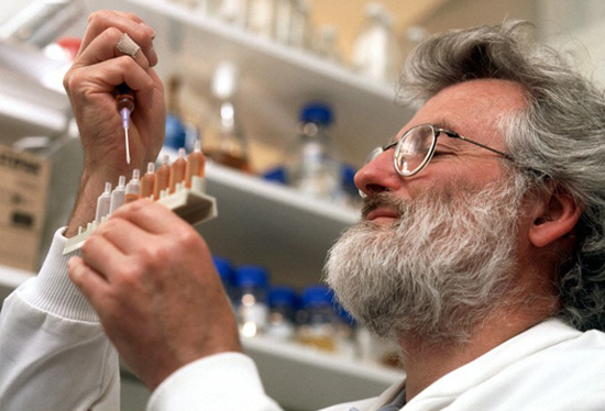 Preminuo John Sulston, znanstvenik koji je dekodirao ljudski genom