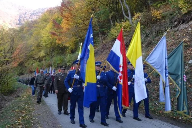 20. LISTOPADA Molitveni pohod na kraljevski grad Bobovac