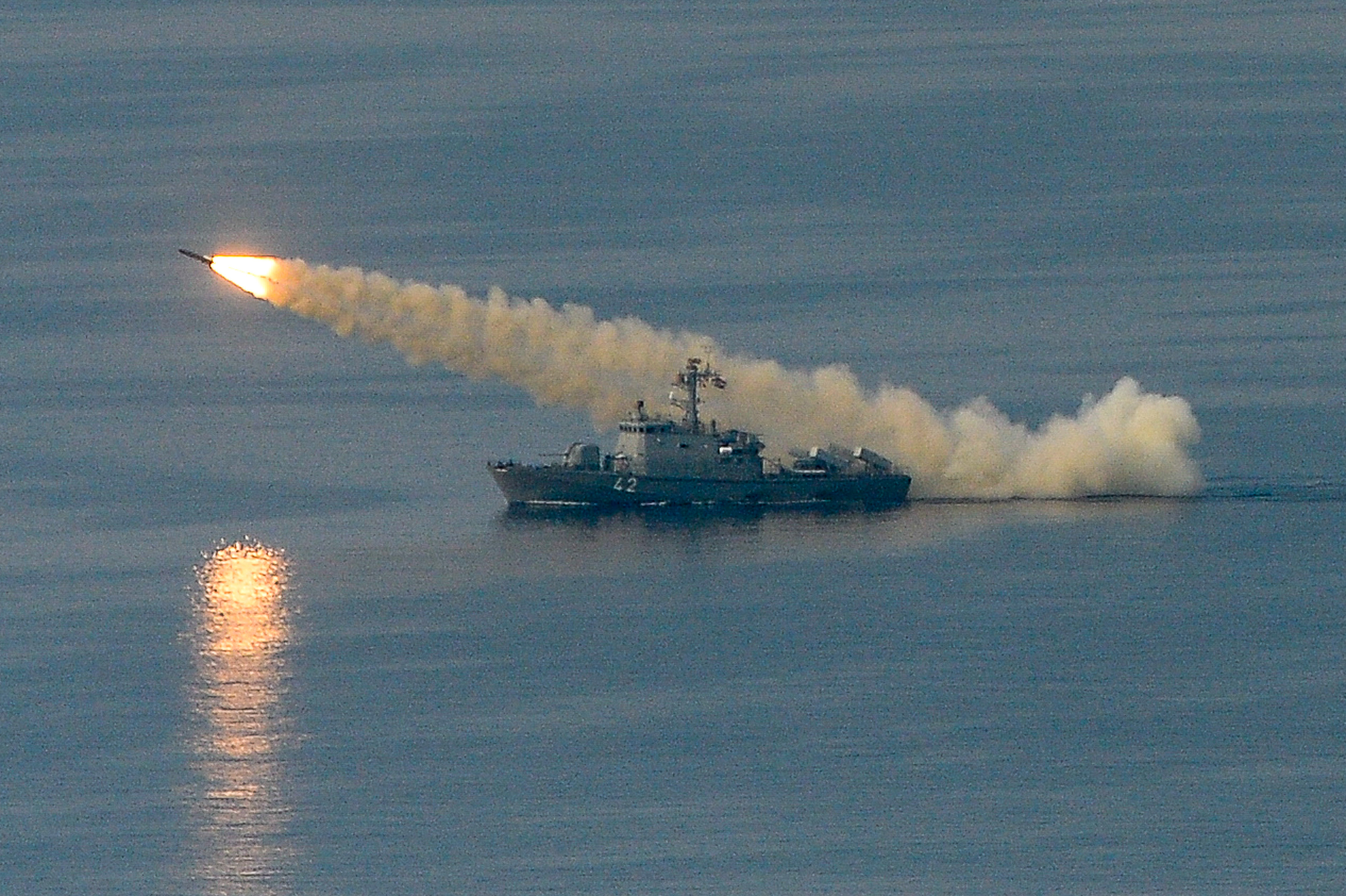 Nastavlja se akcija Velebit 18, raketa RB-15B pogodila cilj na Dugom ...