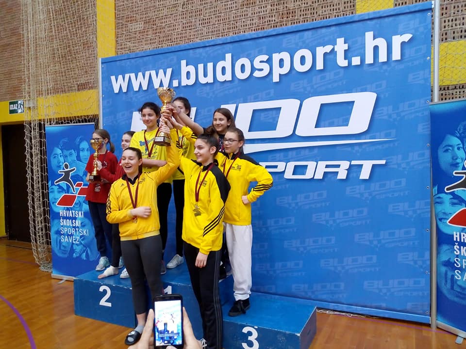 Djevojčice iz Rudeša rasturile na prvom državnom prvenstvu škola