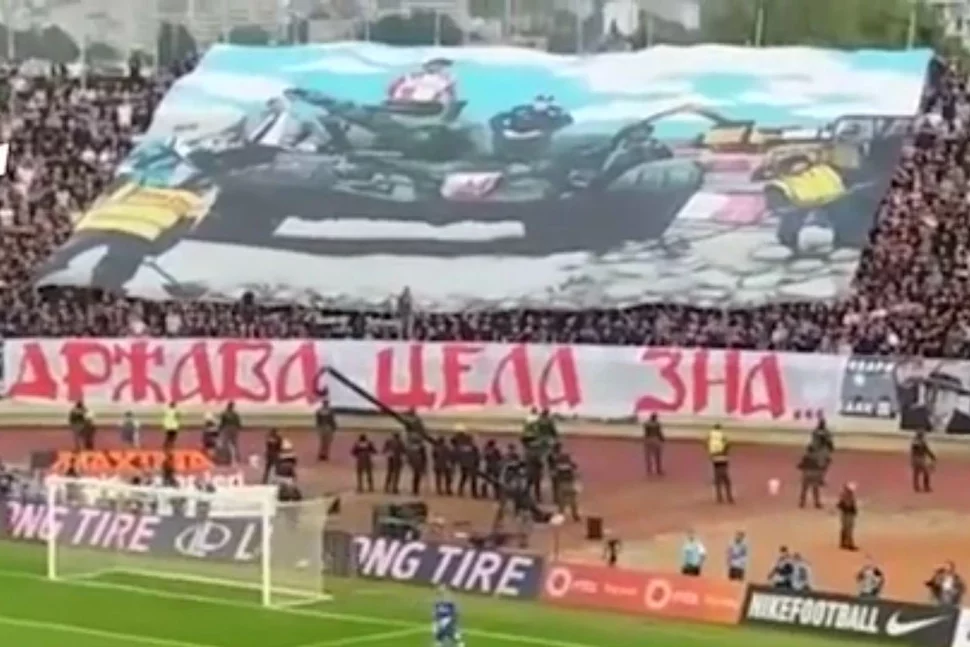 Ne sprdaju ih samo u Hrvatskoj: Pogledajte kako su Grobari zbog tenka ...