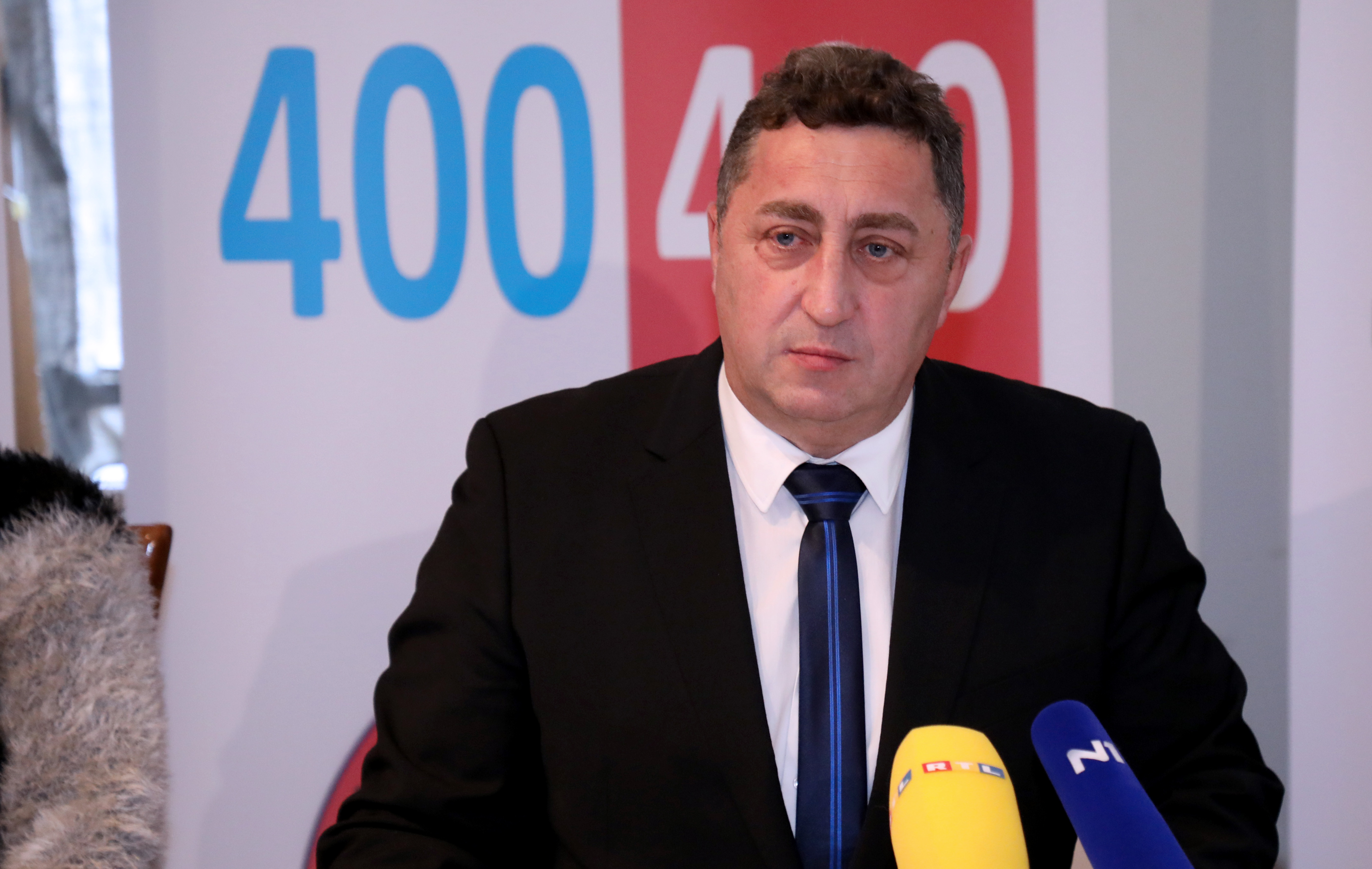 Babić: Svi od političara rade budale, zato što su do sada budale i ...