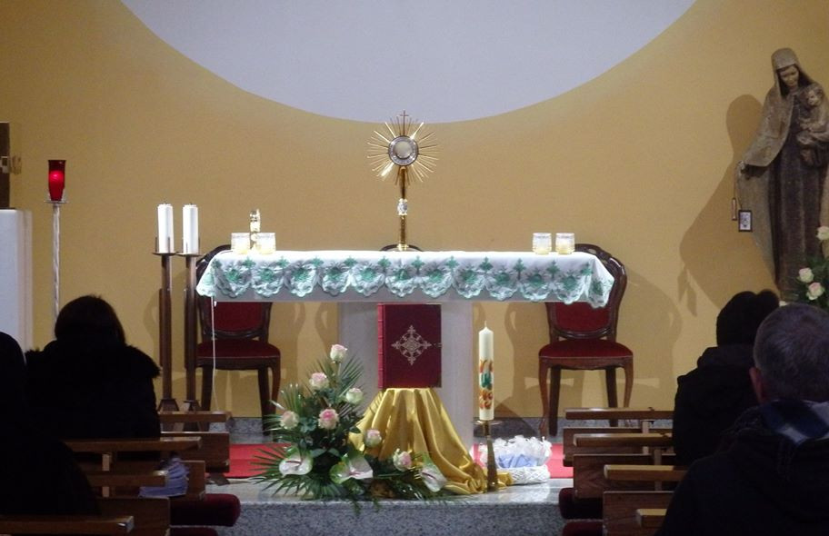 Izravan televizijski i radijski prijenos nedjeljne svete mise iz kapele karmelićanki na Vrhovcu