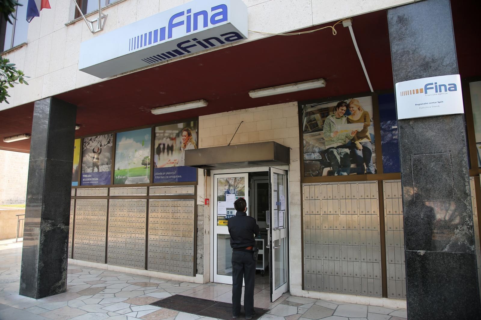 Fina od 19. listopada nastavlja s ovrhama te poziva građane da putem e ...