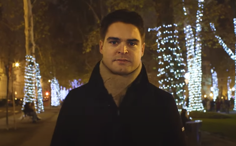 VIDEO: KARLO RESSLER U LEŽERNOM IZDANJU Čim je izašao spot u Zagrebu ...