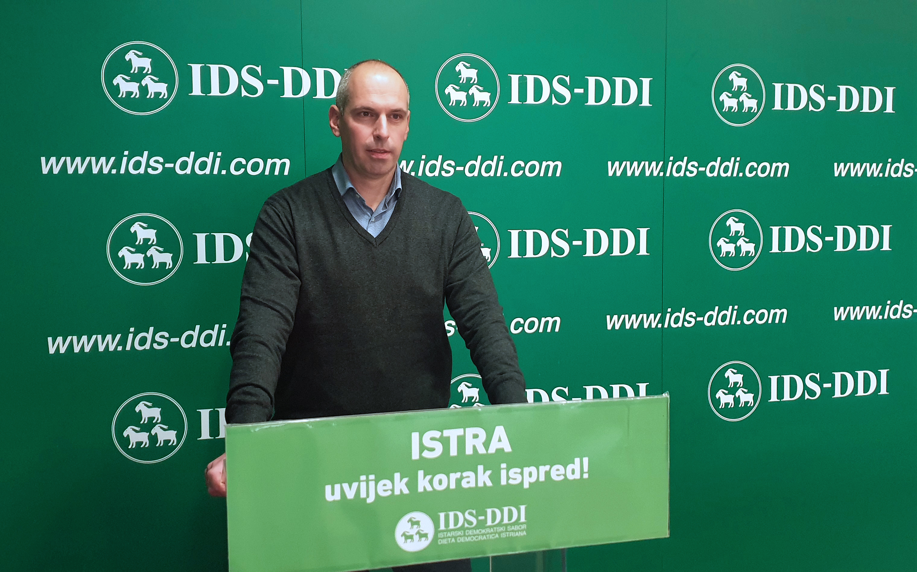 Vodnjan: Filip Macan kandidat Ije DS-a za gradonačelnika, Vitasovićeve ...