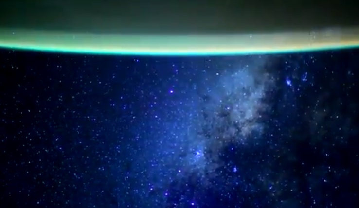 VIDEO Pojavila se nova snimka iz svemira, evo što je astronaut snimio! VIDEO Pojavila se nova snimka iz svemira, evo što je astronaut snimio!