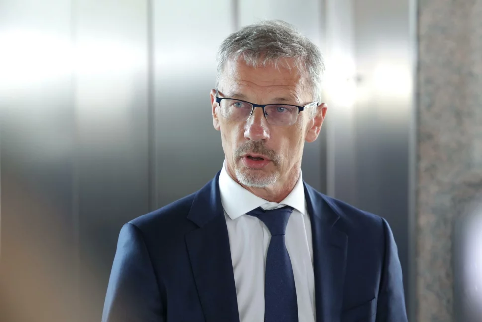 HNB nabavlja oklopljeno vozilo za 12 milijuna kuna, evo što sve mora imati