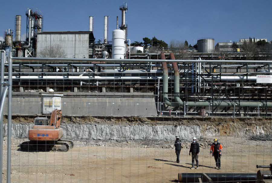 Traži li Hrvatska izuzeće od embarga na rusku naftu?