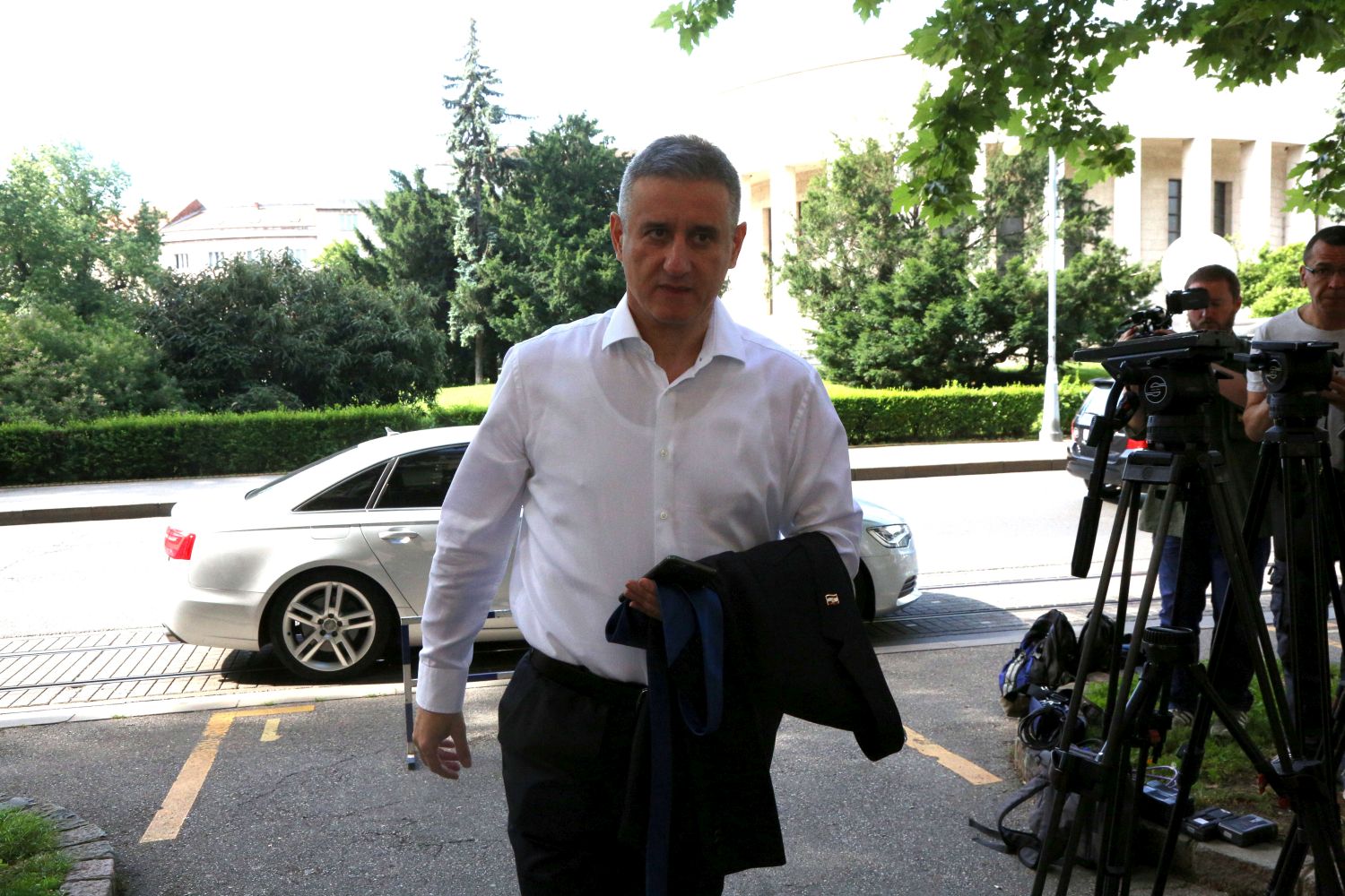 Karamarko osnovao firmu, proizvodit će struju, evo tko su mu partneri