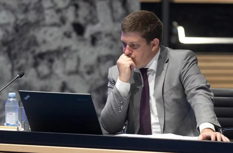 Ministar Butković uoči sjednice predsjedništva HDZ-a o Vladinim mjerama ...