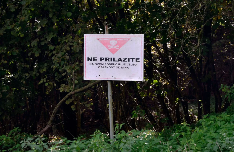 Tri desetljeća od završetka rata minska polja i dalje su prijetnja u ...