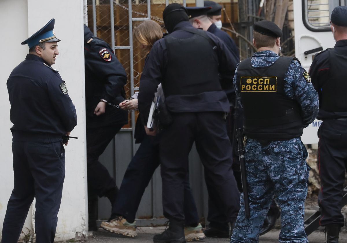 Naoružani muškarac pokušao upasti u rusko Ministarstvo obrane, uhićen je