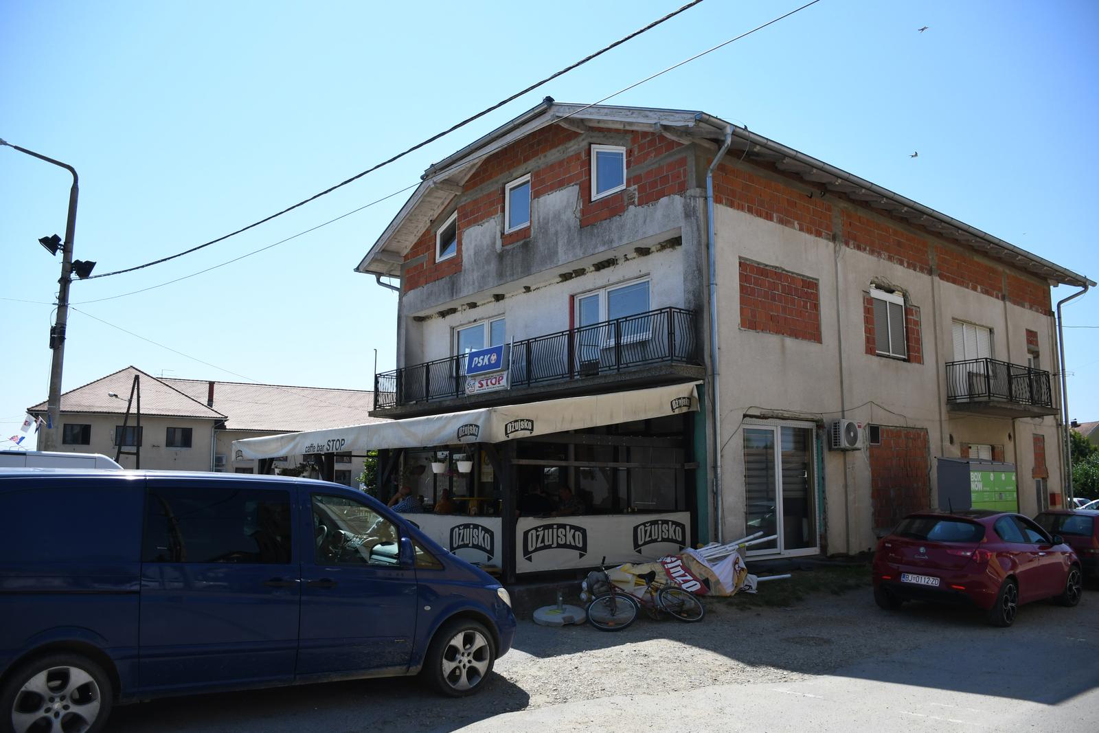 Užas kod Koprivnice: Posvađali se na terasi pa sjeo u automobil i zaletio se u ljude