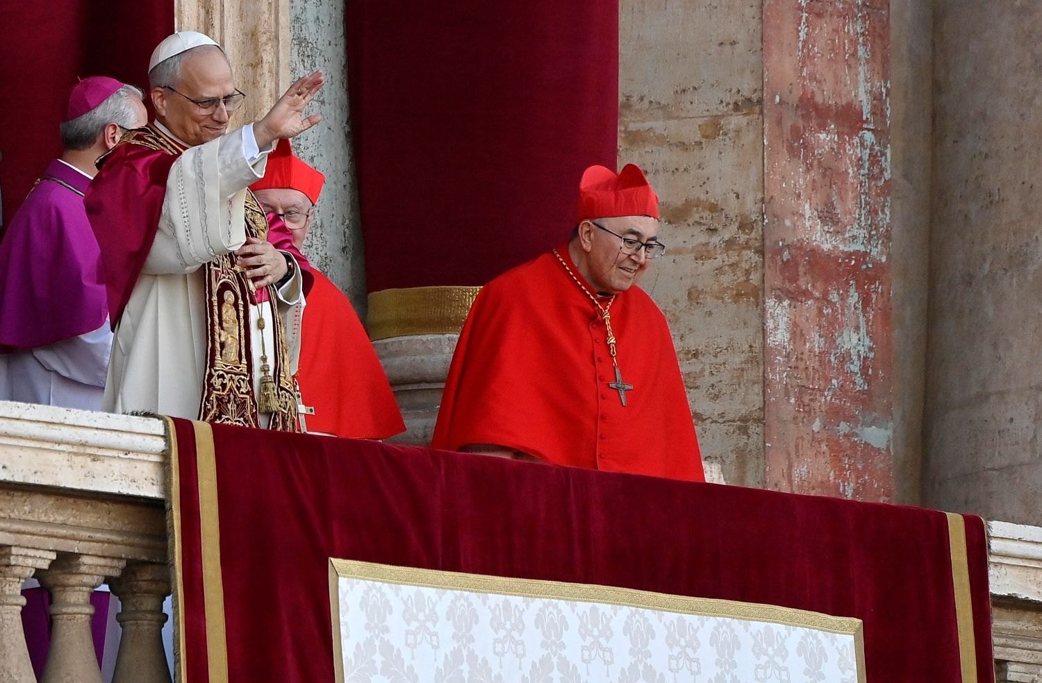 Bartulica o nasmijanom kardinalu Puljiću pokraj Pape: 'Ovo je dobar znak'