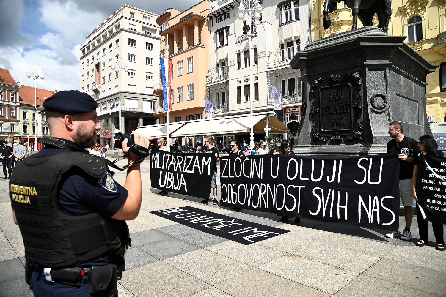 Tenzije na prosvjedu protiv Oluje: 'Ginuli smo da biste vi sada ponavljali četničku retoriku'