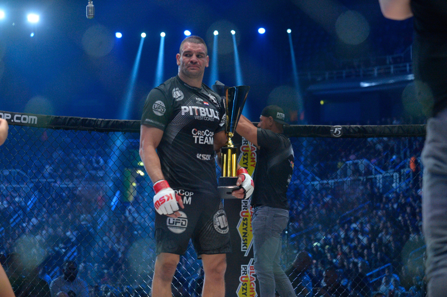 Ante Delija sjajnom pobjedom krenuo u UFC: Pogledajte ovaj nokaut