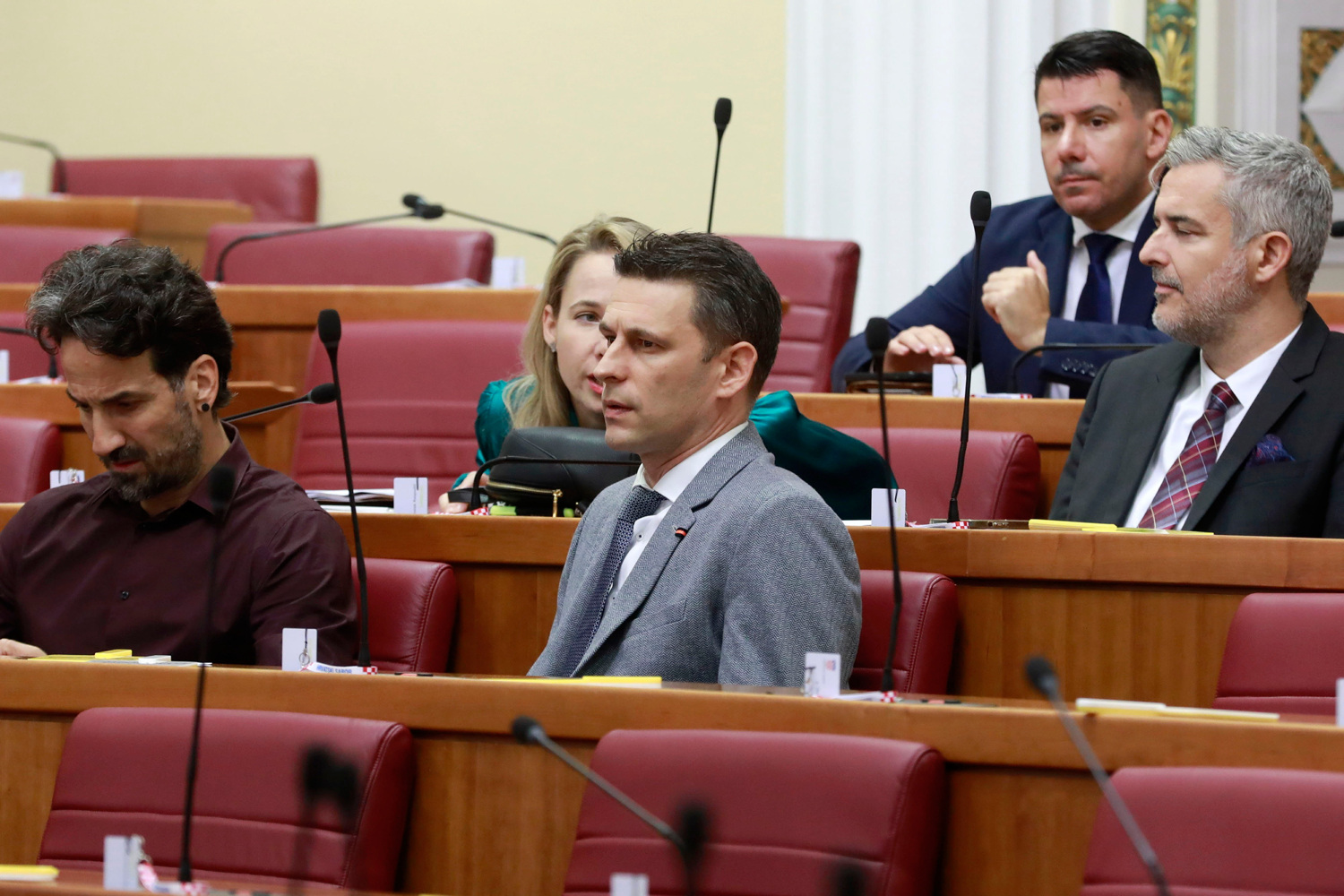 Saborski zastupnik zabrinut: 'Osupnut sam komentarima nacionalističkih ...