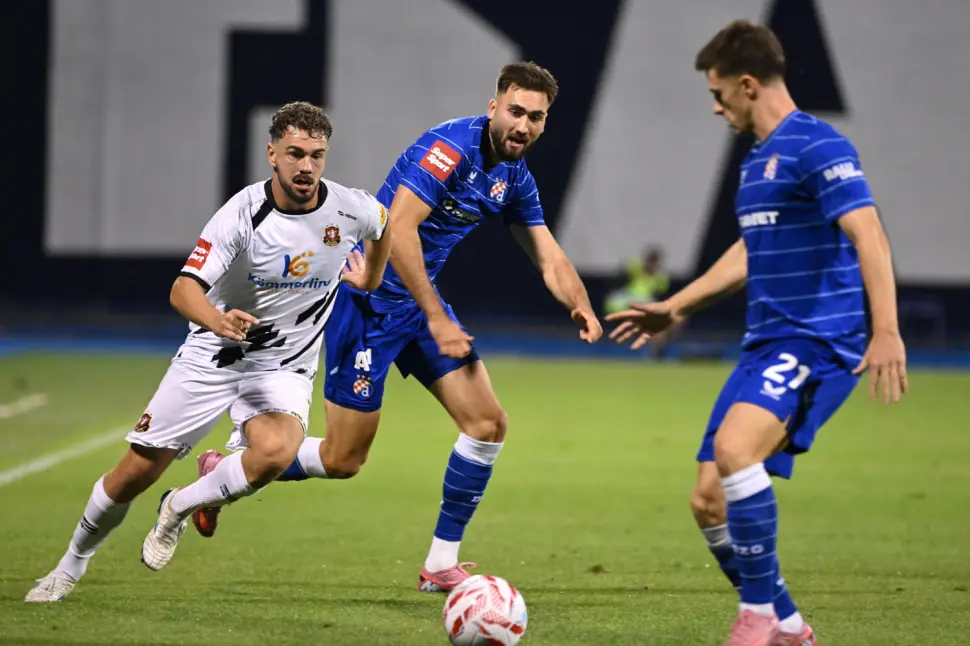 Gorica šokirala Dinamo na Maksimiru: Plavi doživjeli prvi poraz u sezoni, dobili i crveni